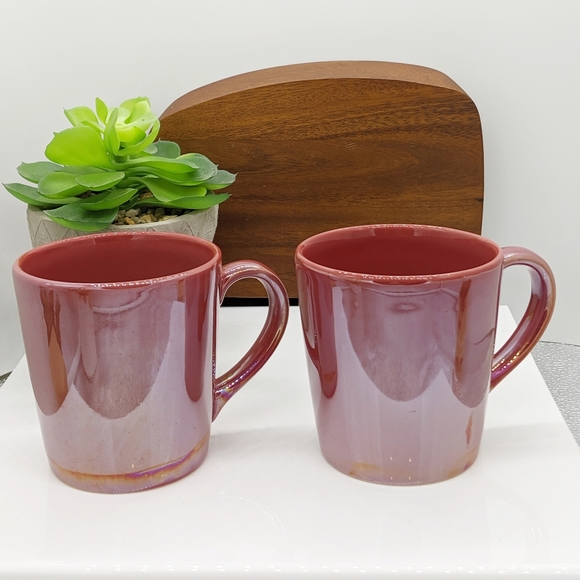Starbucks | Kitchen | Pair Of Starbucks 22 Iridescent Red Mugs | Poshmark